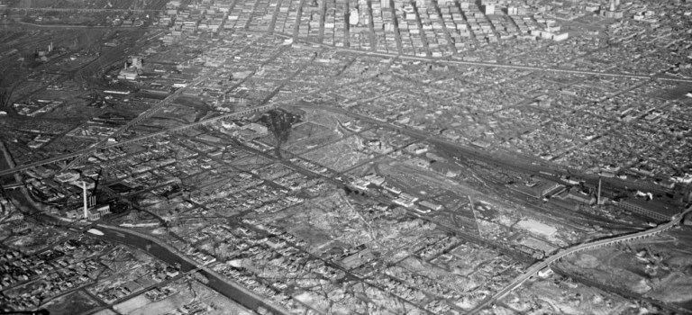 Denver – Aerial Photo looking east Approx 1945 | AcrosstheCreek